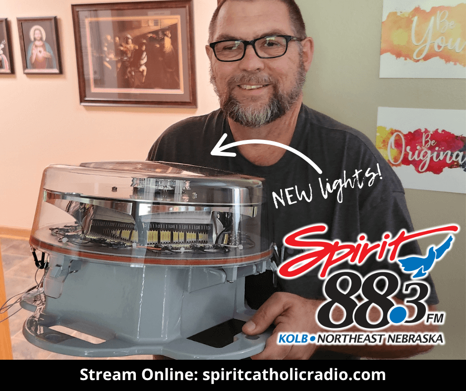 Spirit 88.3 FM Tower Light Installation - Spirit Catholic Radio : Spirit Catholic Radio